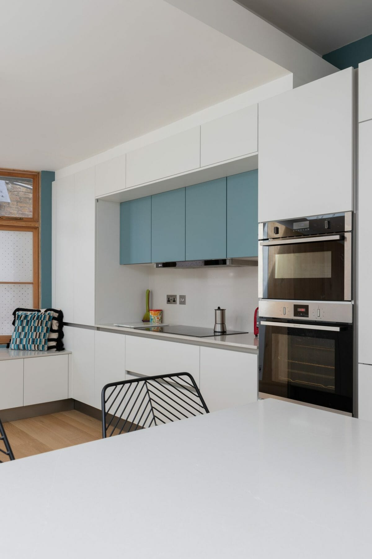 Ambient Modern Kitchen | Ebstone Kitchens