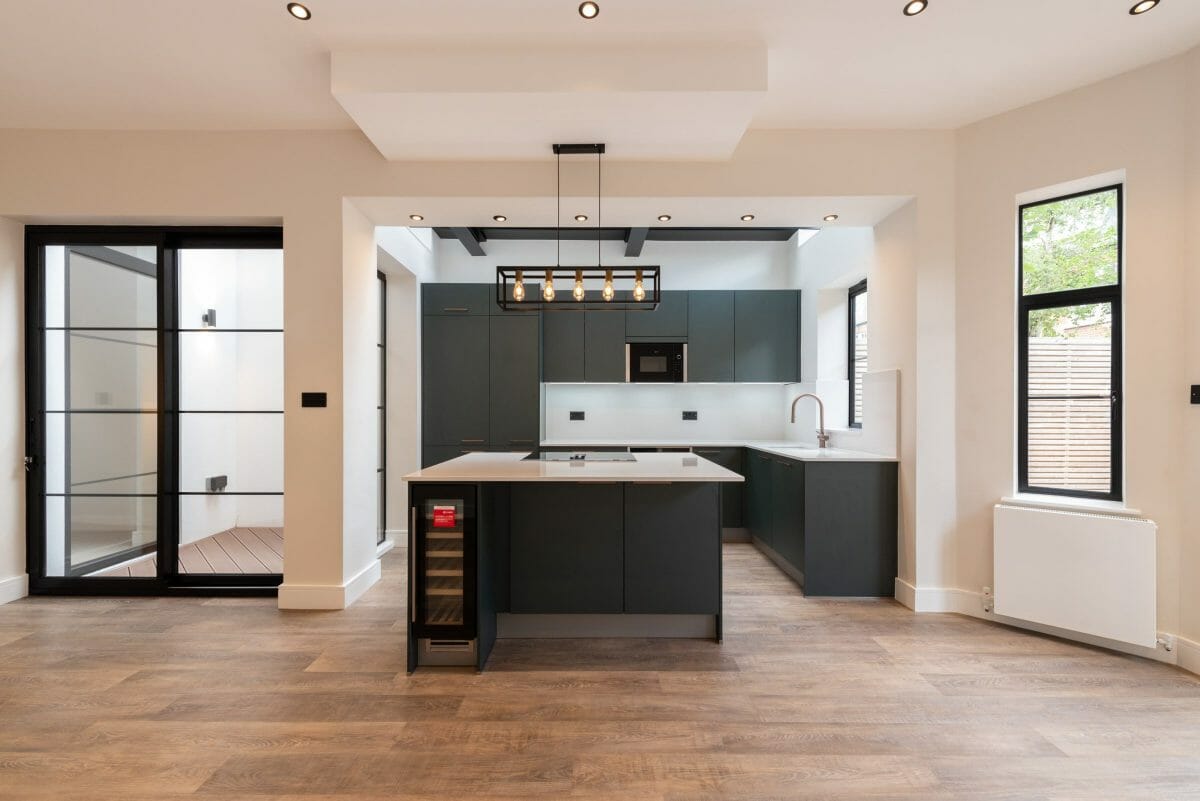 Statement Matt Dark Green Kitchen | Ebstone Kitchens