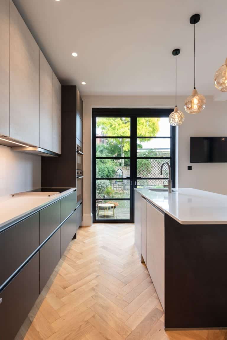 Beautiful Modern Nolte Kitchen with Graphite and Stone White Finishes ...